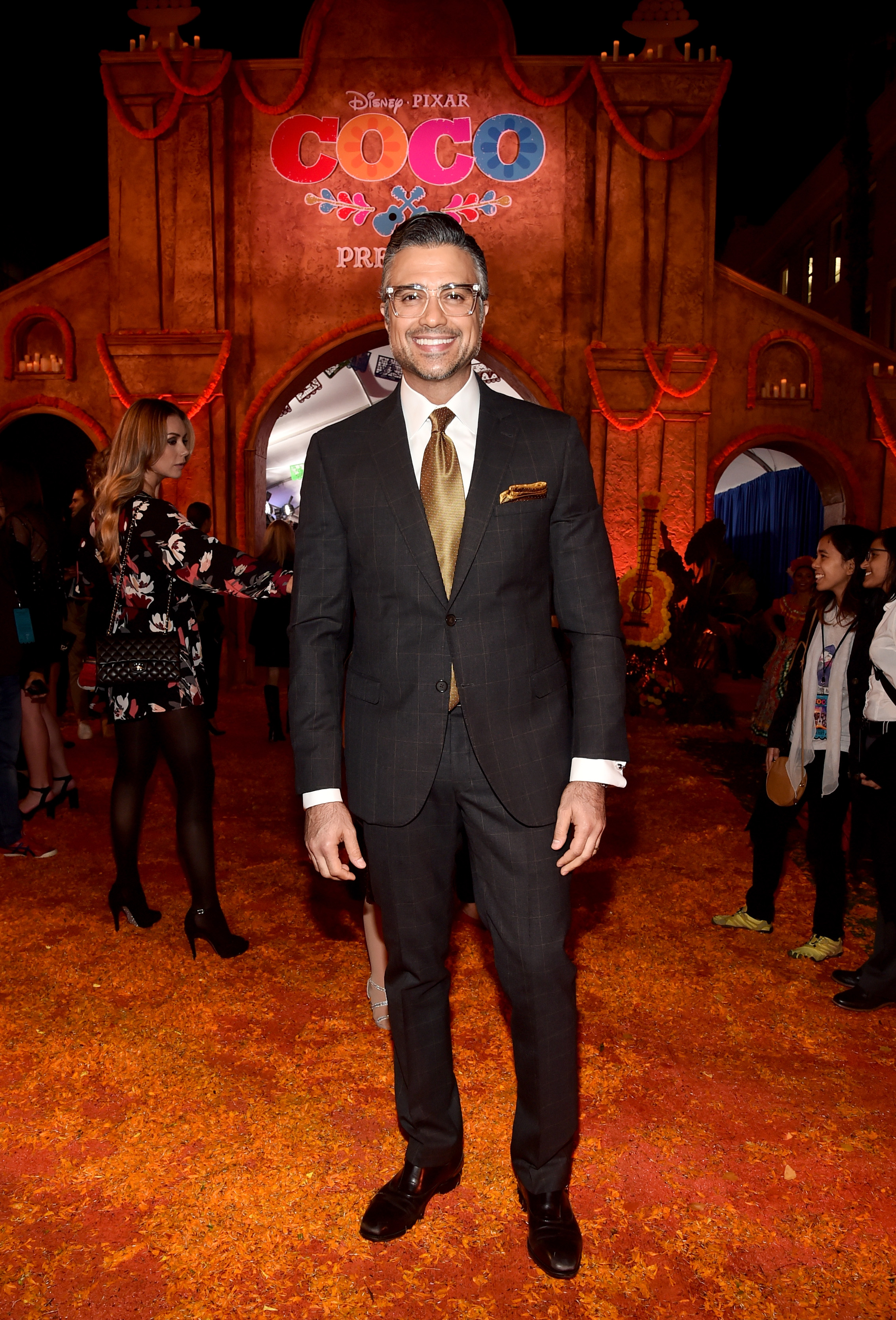 The U.S. Premiere of Disney-Pixar’s “Coco” – Entertainment Rocks