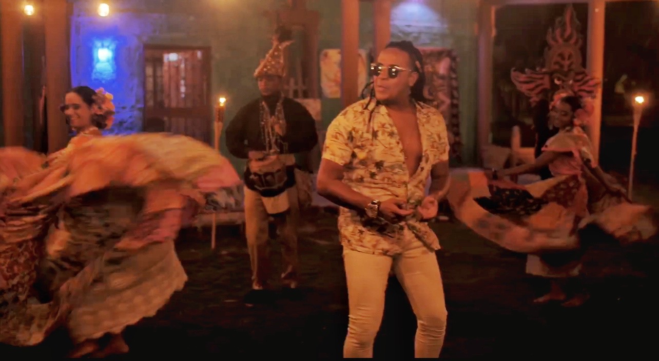 Carlos Palacci Releases Video for "Playa y Arena" | Entertainment Rocks