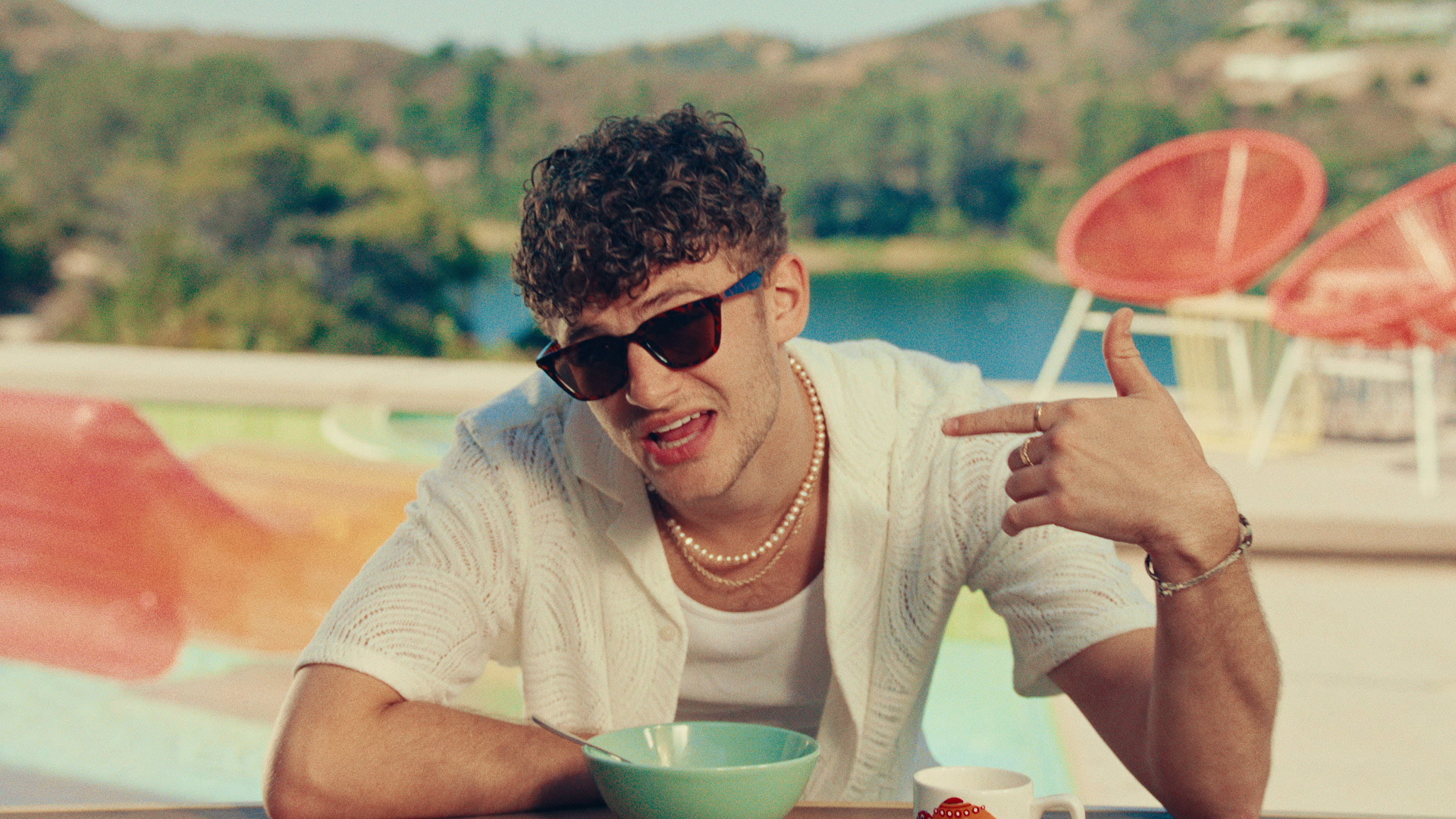 Max Drazen Drops Video for "Caffeine" | Entertainment Rocks